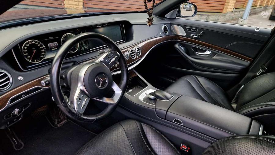 Black Mercedes-Benz S 350 2016 in Vilnius, with an engine capacity of 2.99 L and mileage of 280 thousand km for 22500 €, photo 12 on AUTOMOTO.COM.LV