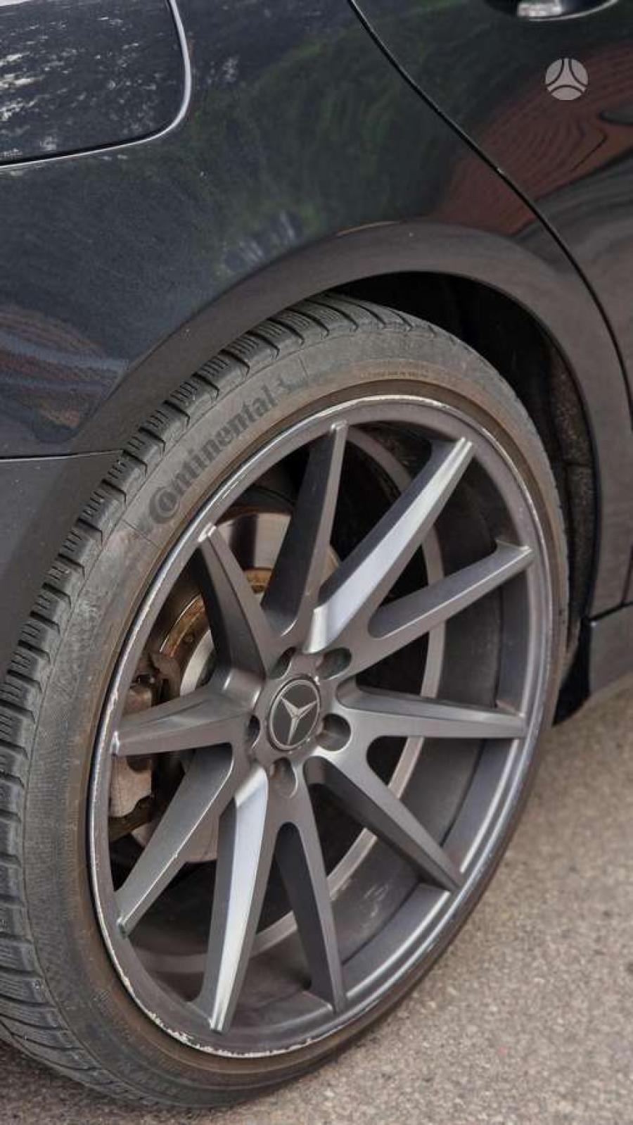 Black Mercedes-Benz S 350 2016 in Vilnius, with an engine capacity of 2.99 L and mileage of 280 thousand km for 22500 €, photo 20 on AUTOMOTO.COM.LV