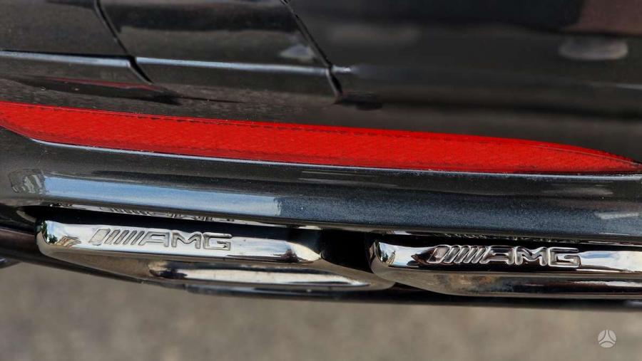 Black Mercedes-Benz S 350 2016 in Vilnius, with an engine capacity of 2.99 L and mileage of 280 thousand km for 22500 €, photo 21 on AUTOMOTO.COM.LV