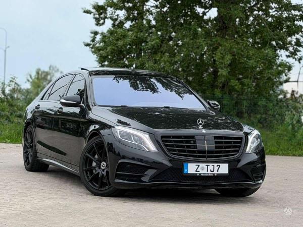 Черный Мерседес С 350 2016 в Рига, объемом двигателя 2.99 л и пробегом 278 тыс. км за 26500 €, фото 1 на AUTOMOTO.COM.LV
