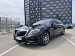 Черный Мерседес С 350 2016 в Рига, объемом двигателя 3.00 л и пробегом 285 тыс. км за 27900 €, фото  на AUTOMOTO.COM.LV