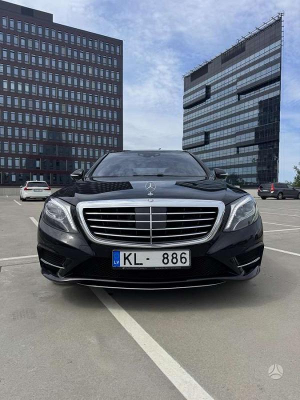 Mercedes-Benz S 350 2016 Rīga vietnē Melns Mercedes-Benz S 350 2016 Rīga, ar dzinēja tilpumu 3.00 L un nobraukumu 285 tūkst. km par 27900 €, foto 3 vietnē AUTOMOTO.COM.LV
