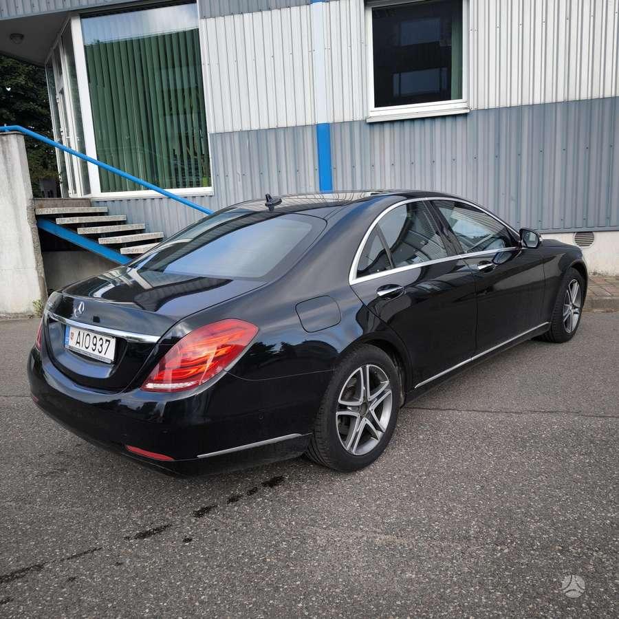 Melns Mercedes-Benz S 350 2016 Viļņa, ar dzinēja tilpumu 2.99 L un nobraukumu 241 tūkst. km par 25000 €, foto 7 vietnē AUTOMOTO.COM.LV