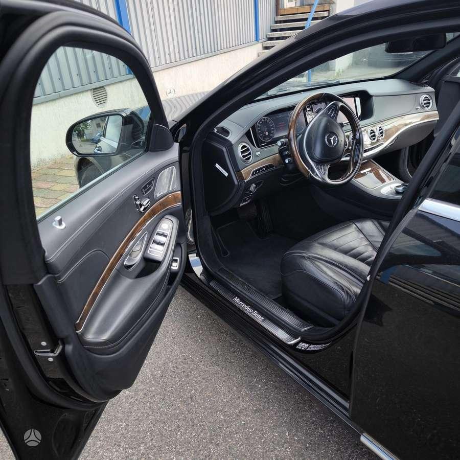 Melns Mercedes-Benz S 350 2016 Viļņa, ar dzinēja tilpumu 2.99 L un nobraukumu 241 tūkst. km par 25000 €, foto 11 vietnē AUTOMOTO.COM.LV