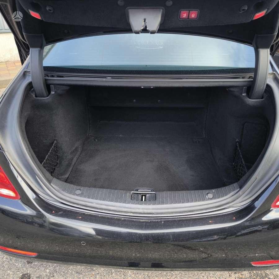 Melns Mercedes-Benz S 350 2016 Viļņa, ar dzinēja tilpumu 2.99 L un nobraukumu 241 tūkst. km par 25000 €, foto 12 vietnē AUTOMOTO.COM.LV