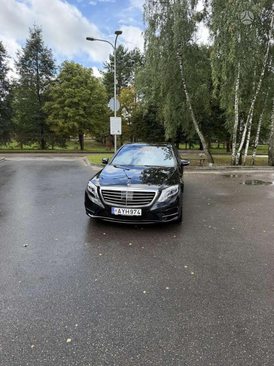 Черный Мерседес С 350 2016 в Каунас, объемом двигателя 2.99 л и пробегом 263 тыс. км за 23200 €, фото 3 на AUTOMOTO.COM.LV
