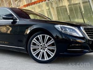 Melns Mercedes-Benz S 350 2017 Liepāja, ar dzinēja tilpumu 3.00 L un nobraukumu 220 tūkst. km par 30500 €, foto 4 vietnē AUTOMOTO.COM.LV