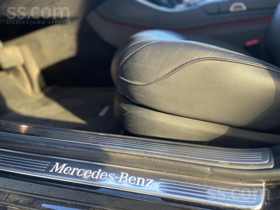 Melns Mercedes-Benz S 350 2017 Liepāja, ar dzinēja tilpumu 3.00 L un nobraukumu 220 tūkst. km par 30500 €, foto 7 vietnē AUTOMOTO.COM.LV
