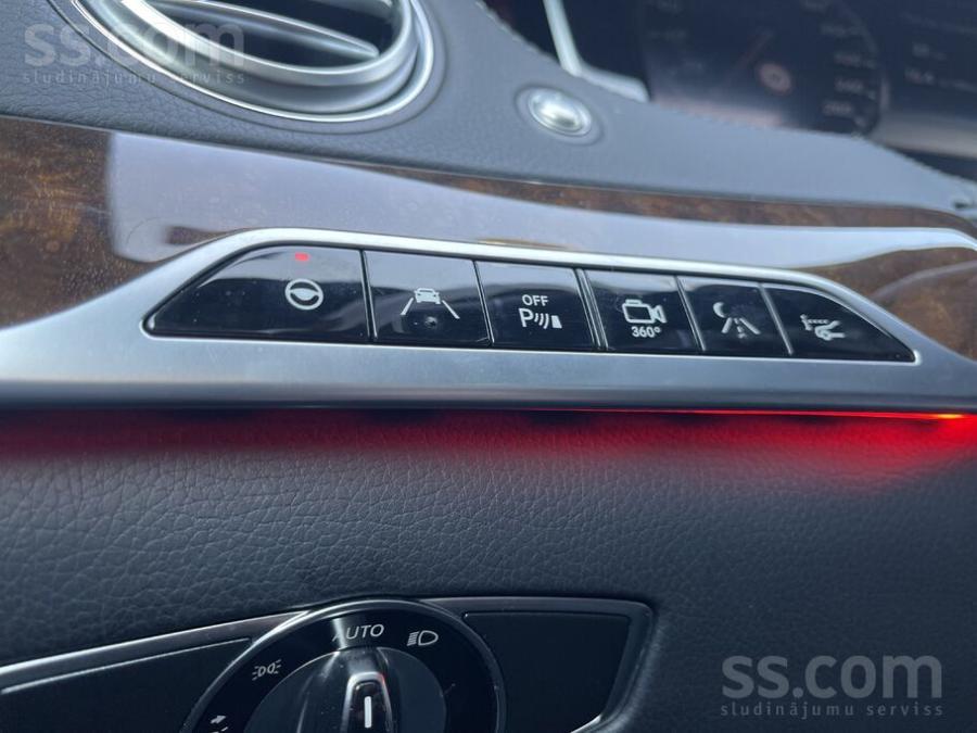 Melns Mercedes-Benz S 350 2017 Liepāja, ar dzinēja tilpumu 3.00 L un nobraukumu 220 tūkst. km par 30500 €, foto 16 vietnē AUTOMOTO.COM.LV