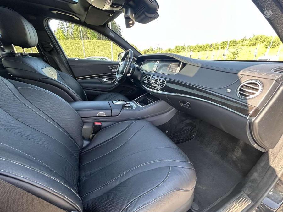 Melns Mercedes-Benz S 350 2017 Viļņa, ar dzinēja tilpumu 2.99 L un nobraukumu 128 tūkst. km par 27000 €, foto 18 vietnē AUTOMOTO.COM.LV