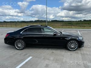 Черный Мерседес С 350 2017 в Валмиера, объемом двигателя 3.00 л и пробегом 179 тыс. км за 32200 €, фото 5 на AUTOMOTO.COM.LV