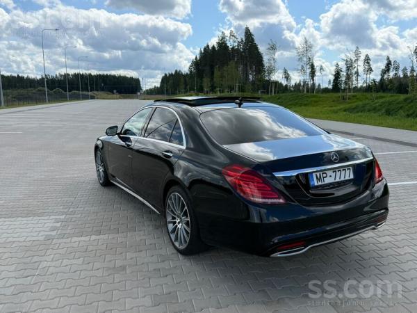 Black Mercedes-Benz S 350 2017 in Valmiera, with an engine capacity of 3.00 L and mileage of 179 thousand km for 32200 €, photo 5 on AUTOMOTO.COM.LV