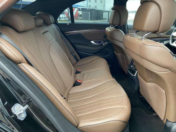 Black Mercedes-Benz S 350 2018 in Taurage, with an engine capacity of 2.93 L and mileage of 188 thousand km for 37800 €, photo 7 on AUTOMOTO.COM.LV