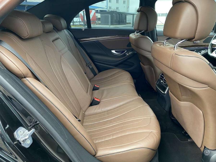 Black Mercedes-Benz S 350 2018 in Taurage, with an engine capacity of 2.93 L and mileage of 188 thousand km for 37800 €, photo 7 on AUTOMOTO.COM.LV