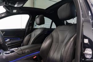 Melns Mercedes-Benz S 350 2018 Viļņa, ar dzinēja tilpumu 2.93 L un nobraukumu 147 tūkst. km par 34900 €, foto 17 vietnē AUTOMOTO.COM.LV