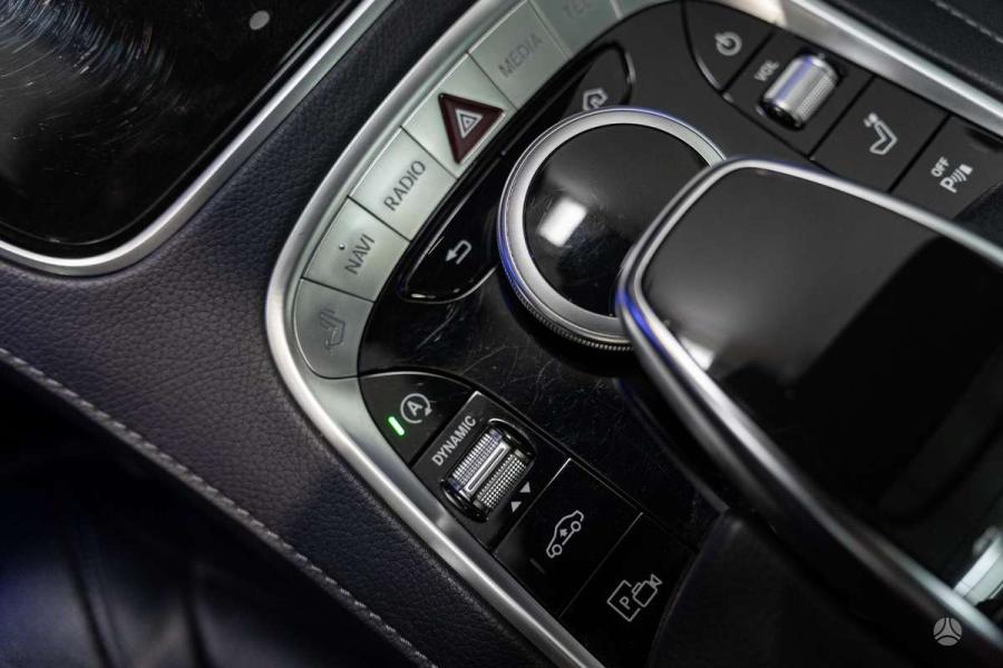 Melns Mercedes-Benz S 350 2018 Viļņa, ar dzinēja tilpumu 2.93 L un nobraukumu 147 tūkst. km par 34900 €, foto 30 vietnē AUTOMOTO.COM.LV