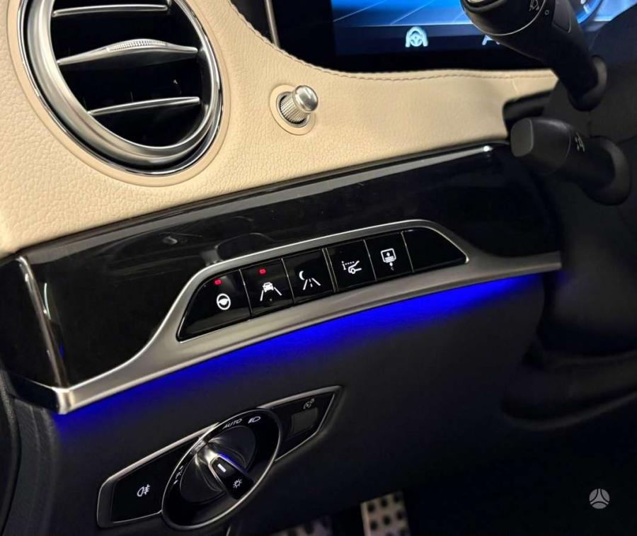 Melns Mercedes-Benz S 350 2018 Marijampole, ar dzinēja tilpumu 2.93 L un nobraukumu 238 tūkst. km par 34750 €, foto 32 vietnē AUTOMOTO.COM.LV
