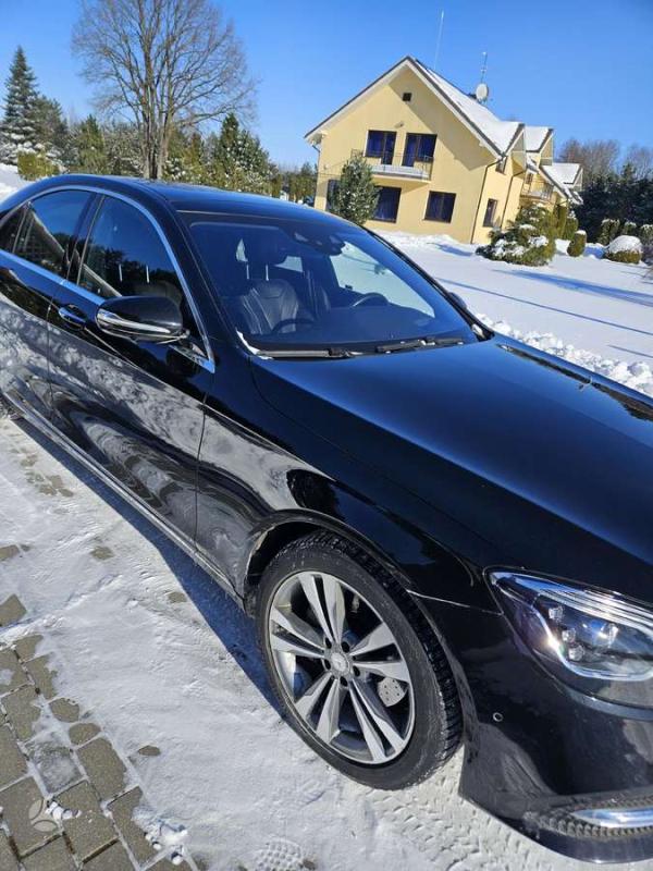 Melns Mercedes-Benz S 350 2019 Klaipėda, ar dzinēja tilpumu 2.93 L un nobraukumu 140 tūkst. km par 40000 €, foto 2 vietnē AUTOMOTO.COM.LV