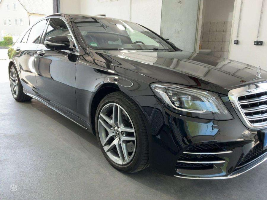 Черный Мерседес С 350 2019 в Вильнюс, объемом двигателя 2.93 л и пробегом 152 тыс. км за 41190 €, фото 4 на AUTOMOTO.COM.LV