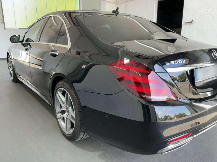 Черный Мерседес С 350 2019 в Вильнюс, объемом двигателя 2.93 л и пробегом 152 тыс. км за 41190 €, фото 5 на AUTOMOTO.COM.LV