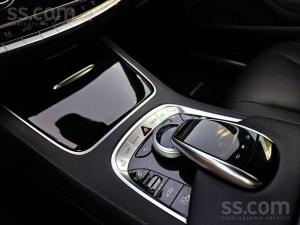 Melns Mercedes-Benz S 350 2020 Rīga, ar dzinēja tilpumu 2.90 L un nobraukumu 51 tūkst. km par 59990 €, foto 17 vietnē AUTOMOTO.COM.LV