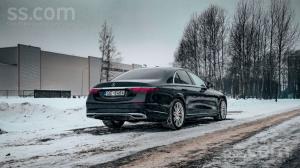 Melns Mercedes-Benz S 350 2021 Rīga, ar dzinēja tilpumu 3.00 L un nobraukumu 94 tūkst. km par 69900 €, foto 3 vietnē AUTOMOTO.COM.LV