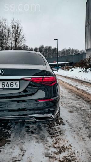 Melns Mercedes-Benz S 350 2021 Rīga, ar dzinēja tilpumu 3.00 L un nobraukumu 94 tūkst. km par 69900 €, foto 5 vietnē AUTOMOTO.COM.LV