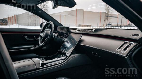 Черный Мерседес С 350 2021 в Рига, объемом двигателя 3.00 л и пробегом 94 тыс. км за 69900 €, фото 6 на AUTOMOTO.COM.LV