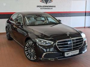 Черный Мерседес С 350 2021 в Каунас, объемом двигателя 2.93 л и пробегом 184 тыс. км за 49800 €, фото 3 на AUTOMOTO.COM.LV