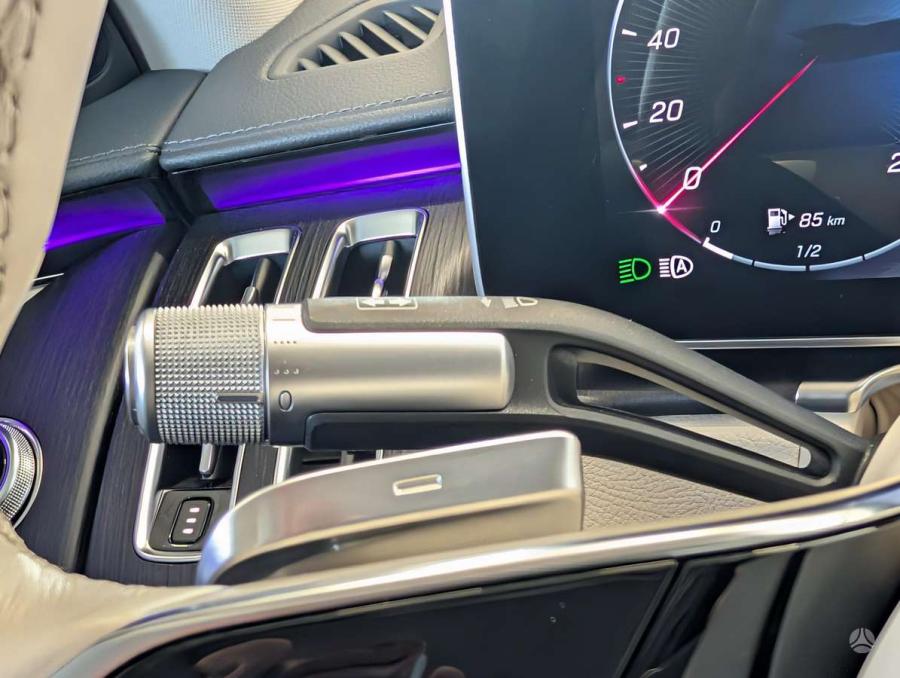 Черный Мерседес С 350 2021 в Каунас, объемом двигателя 2.93 л и пробегом 184 тыс. км за 49800 €, фото 29 на AUTOMOTO.COM.LV