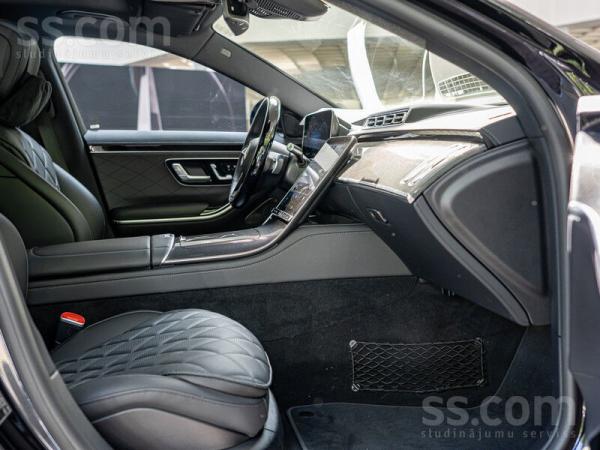 Черный Мерседес С 350 2024 в Тукумс, объемом двигателя 3.00 л и пробегом 0 тыс. км за 109990 €, фото 11 на AUTOMOTO.COM.LV