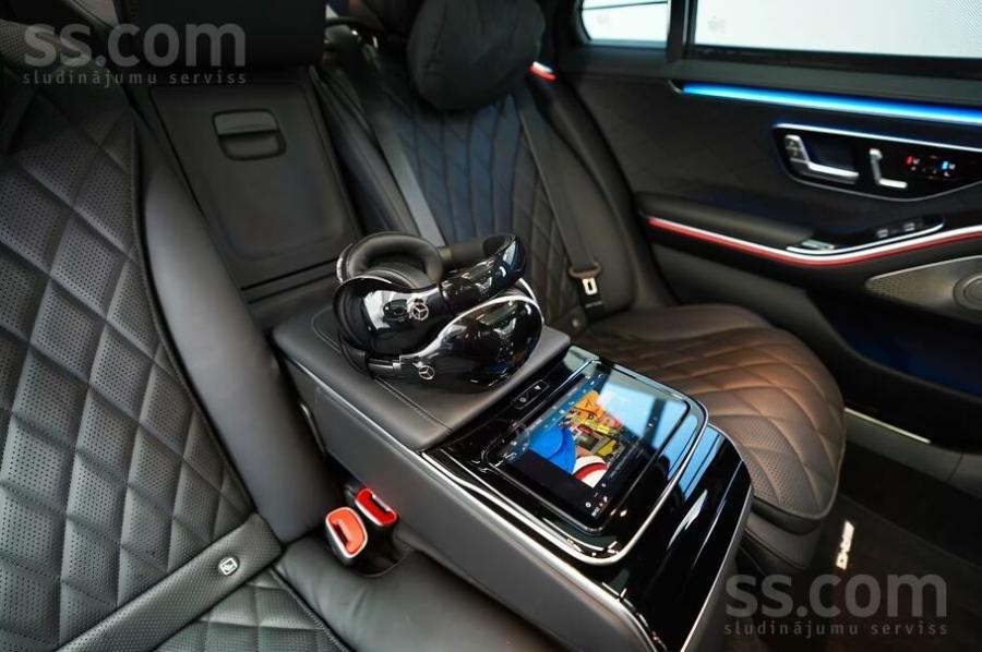 Melns Mercedes-Benz S 350 2025 Rīga, ar dzinēja tilpumu 3.00 L un nobraukumu 32 tūkst. km par 101900 €, foto 11 vietnē AUTOMOTO.COM.LV