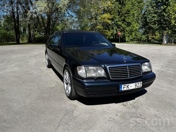 Blue Mercedes-Benz S 350 1996 in Jurmala, with an engine capacity of 3.50 L and mileage of 266 thousand km for 8200 €, photo 3 on AUTOMOTO.COM.LV