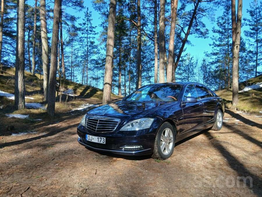 Zils Mercedes-Benz S 350 2010 Rīga, ar dzinēja tilpumu 3.00 L un nobraukumu 325 tūkst. km par 12000 €, foto 1 vietnē AUTOMOTO.COM.LV
