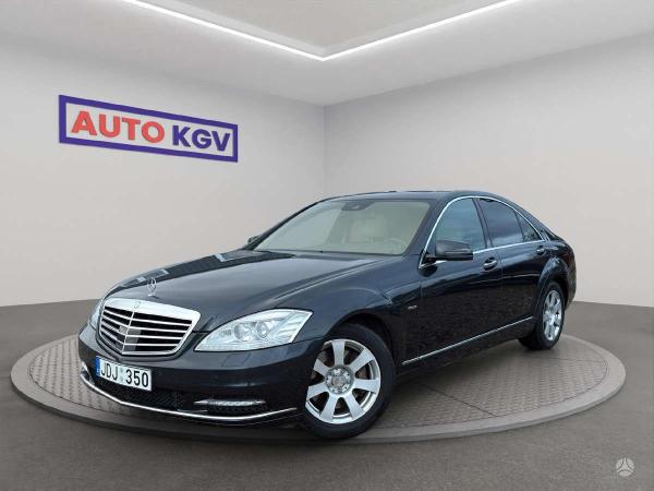 Blue Mercedes-Benz S 350 2011 in Kaunas, with an engine capacity of 3.00 L and mileage of 290 thousand km for 11999 €, photo 1 on AUTOMOTO.COM.LV