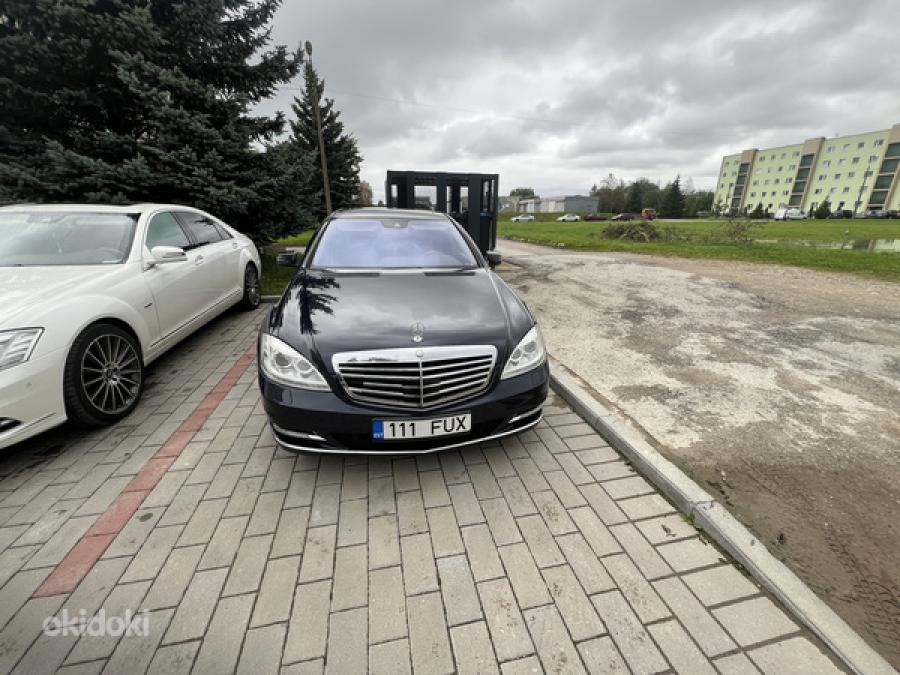 Синий Мерседес С 350 2011 в Нарва, объемом двигателя 3.00 л и пробегом 263 тыс. км за 13000 €, фото 1 на AUTOMOTO.COM.LV