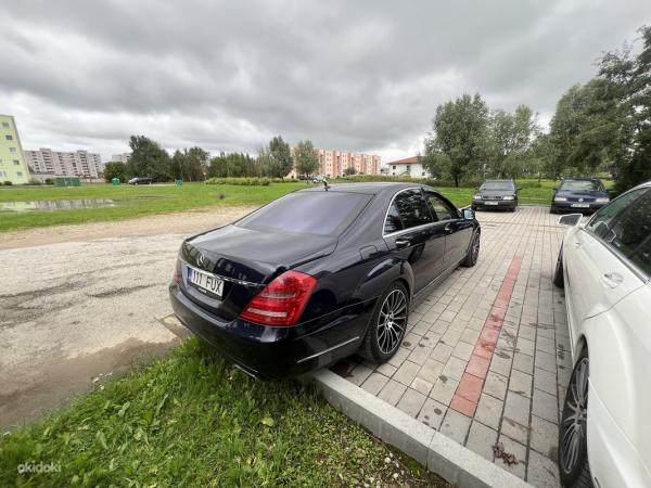 Синий Мерседес С 350 2011 в Нарва, объемом двигателя 3.00 л и пробегом 263 тыс. км за 13000 €, фото 9 на AUTOMOTO.COM.LV