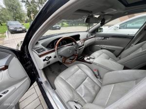 Синий Мерседес С 350 2011 в Нарва, объемом двигателя 3.00 л и пробегом 263 тыс. км за 13000 €, фото 11 на AUTOMOTO.COM.LV