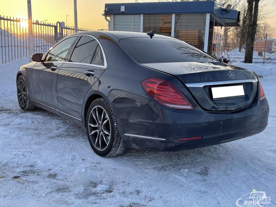 Blue Mercedes-Benz S 350 2014 in Avizieniai, with an engine capacity of 3.00 L and mileage of 237 thousand km for 19990 €, photo 33 on AUTOMOTO.COM.LV