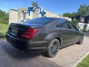 Brūns Mercedes-Benz S 350 2010 Rīga, ar dzinēja tilpumu 3.00 L un nobraukumu 320 tūkst. km par 10500 €, foto 6 vietnē AUTOMOTO.COM.LV