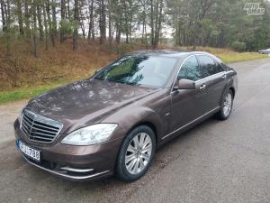 Brūns Mercedes-Benz S 350 2011 Ukmergė, ar dzinēja tilpumu 3.50 L un nobraukumu 301 tūkst. km par 10199 €, foto  vietnē AUTOMOTO.COM.LV