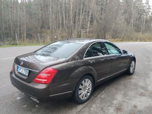 Коричневый Мерседес С 350 2011 в Укмерге, объемом двигателя 3.50 л и пробегом 301 тыс. км за 10199 €, фото 6 на AUTOMOTO.COM.LV