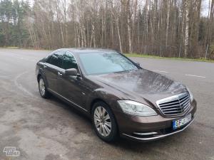 Коричневый Мерседес С 350 2011 в Укмерге, объемом двигателя 3.50 л и пробегом 301 тыс. км за 10199 €, фото 8 на AUTOMOTO.COM.LV