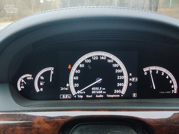 Brūns Mercedes-Benz S 350 2011 Ukmergė, ar dzinēja tilpumu 3.50 L un nobraukumu 301 tūkst. km par 10199 €, foto 9 vietnē AUTOMOTO.COM.LV