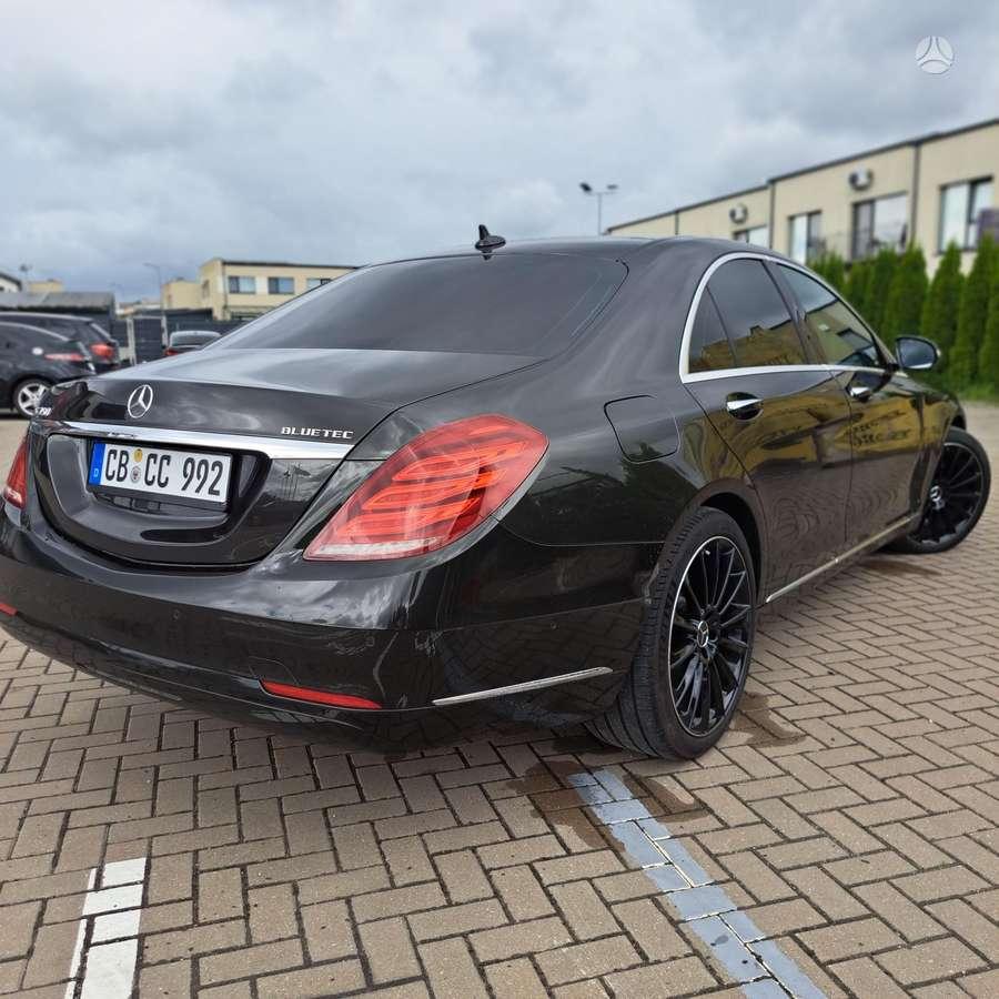 Brown Mercedes-Benz S 350 2015 in Kaunas, with an engine capacity of 2.99 L and mileage of 274 thousand km for 16500 €, photo 7 on AUTOMOTO.COM.LV