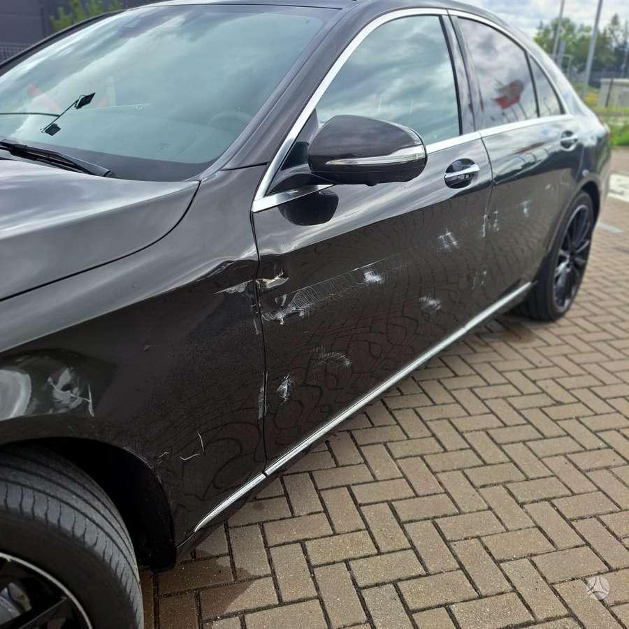 Brown Mercedes-Benz S 350 2015 in Kaunas, with an engine capacity of 2.99 L and mileage of 274 thousand km for 16500 €, photo 10 on AUTOMOTO.COM.LV