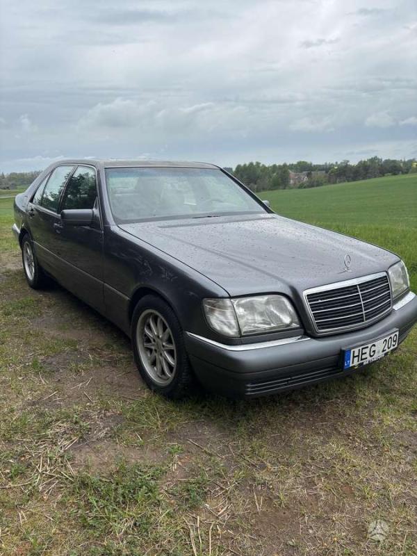 Серый Мерседес С 350 1995 в Алитус, объемом двигателя 3.45 л и пробегом 426 тыс. км за 3800 €, фото 2 на AUTOMOTO.COM.LV