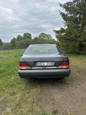 Grey Mercedes-Benz S 350 1995 in Alytus, with an engine capacity of 3.45 L and mileage of 426 thousand km for 3800 €, photo 5 on AUTOMOTO.COM.LV