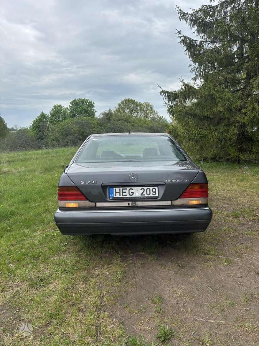 Grey Mercedes-Benz S 350 1995 in Alytus, with an engine capacity of 3.45 L and mileage of 426 thousand km for 3800 €, photo 5 on AUTOMOTO.COM.LV