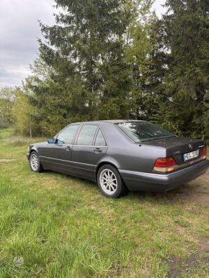 Grey Mercedes-Benz S 350 1995 in Alytus, with an engine capacity of 3.45 L and mileage of 426 thousand km for 3800 €, photo 6 on AUTOMOTO.COM.LV